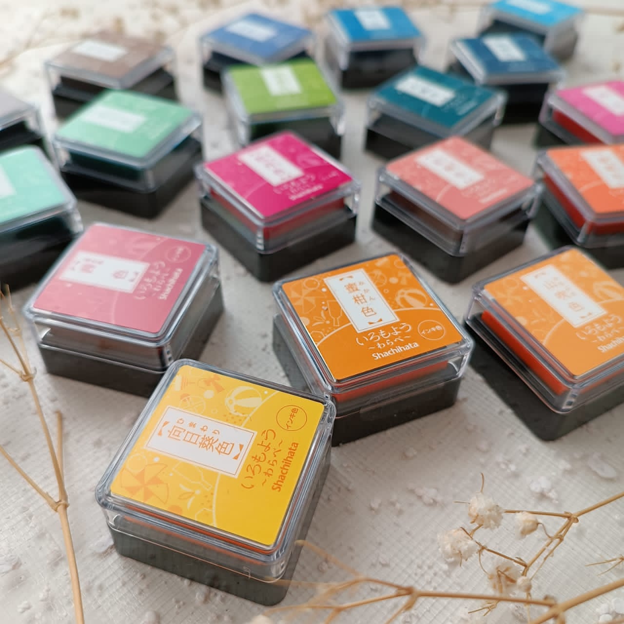 Shachihata oil-based MINI Ink Pad - IROMOYO WARABE – journalpages